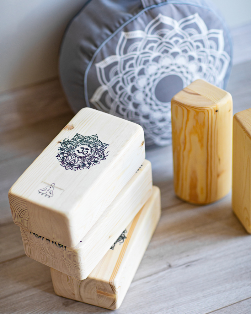 Best Recovery Yoga Poses to Try at Home for Beginners - Pretty in Poses